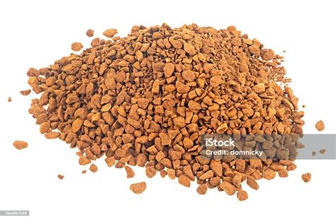 白い背景に分離されたインスタントコーヒー顆粒の山 ウクライナのストックフォトや画像を多数ご用意 ウクライナ エスプレッソ