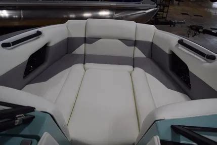 New 2025 Moomba Mojo 93308 Bakersfield Boat Trader