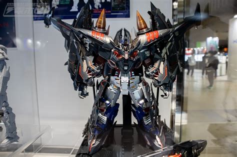 Flame Toys Kuro Kara Kuri God Power Jet Armor Color Prototype