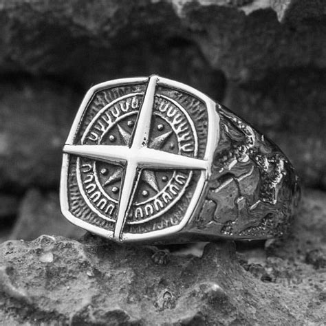 Exquisite Compass Ring