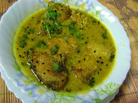 Bethicas Kitchen Flavours Shorshe Rui Maach Rohu Fish In Mustard Gravy