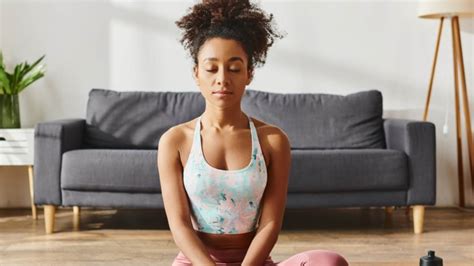 11 Reasons People Who Choose Peace Over Popularity As They Get Older