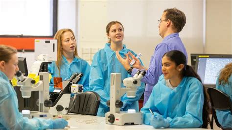 Uq School Of Biomedical Sciences On Linkedin Uq School Of Biomedical Sciences Recently Had 70