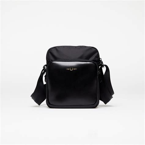 Crossbody Bags Fred Perry Nylon Twill Leather Side Bag Black Gold