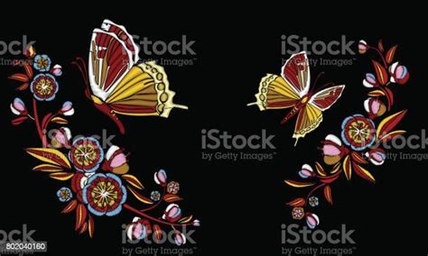 자 수 민족 꽃과 나비 디자인 패션 입고 선 빈티지 자 수 패치 및 스티커에 대 한 장식 요소 벡터 Stitched Image에