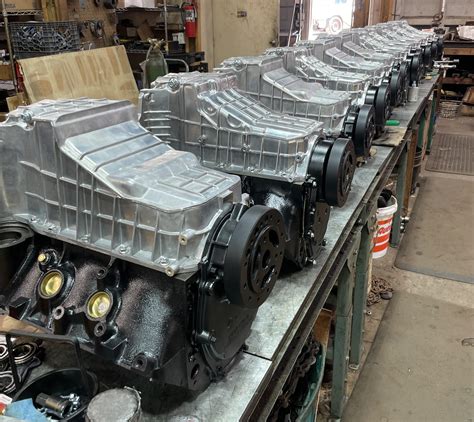 Remanufactured 4 3l Vortec 1996 07 Marine Base Engine With Intake