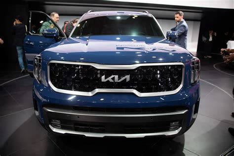 Kia Recalls 463000 Telluride Suvs That Could Catch Fire And Cautions