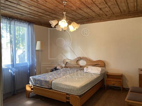 Царацово Едноетажна къща 74 кв м Обзаведена Едноетажна къща 74 кв м Обзаведена Къщи под наем