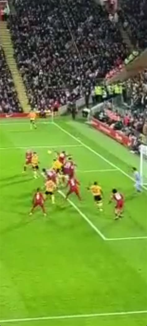 Damo Kelly On Twitter Skysportspl Hes Offside After The First