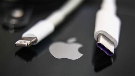 Apple Will Switch IPhone To USB C Because We Have No Choice PCMag