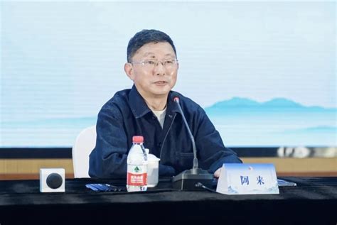鲁迅文学奖茅盾文学奖获得者阿来做客忠山大讲堂 西南医科大学新闻网