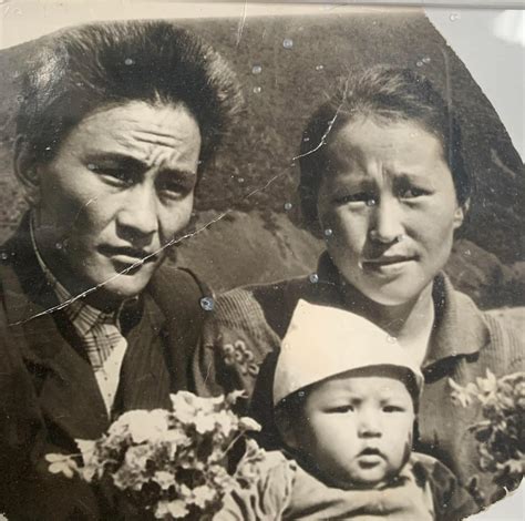 Boldsaikhan үзэгдэл цаг хугацаа голын ус шиг хажуугаар шуугиантай урсаж би тэр голын