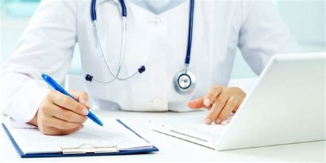 Dr Sujeet Kumar Physician