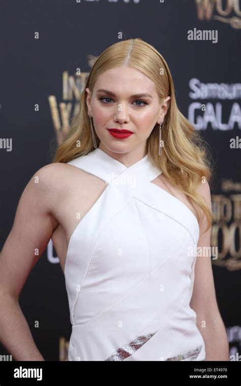 Into The Woods New York Premiere Held At The Ziegfeld Theater