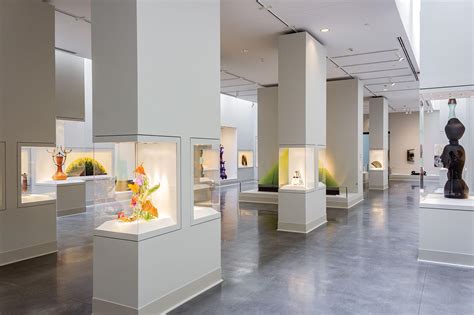 The Sherwin And Shirley Glass Glass Collection North American