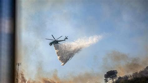 I Vigili Del Fuoco Pochi E Senza Mezzi Per Far Fronte Allemergenza