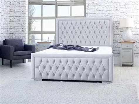 Princess Bed Black Isle Beds