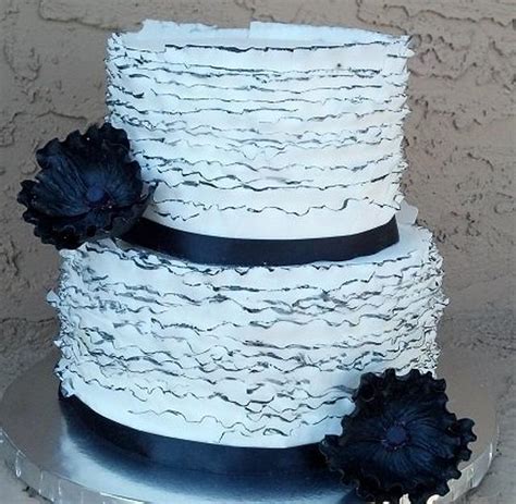Ruffle Cake Decorated Cake By Sugarbritchescakes Cakesdecor