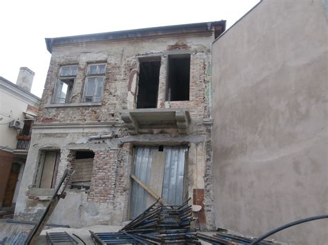 Реставрация на еднофамилна къща паметник на културата