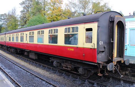 25488 Mk1 Second Class Corridor Coach Sk E25488 At Goat Flickr