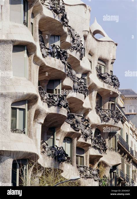 Casa Mila Barcelona Spain La Pedrera The Stone Quarry Stock Photo Alamy