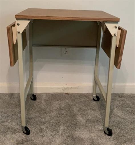 Vintage Lit Ning Rolling Table By Hunt Mfg Live And Online Auctions On