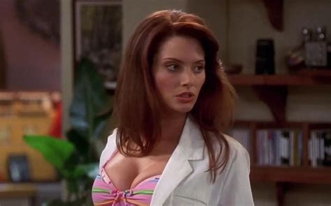 Así Luce Hoy April Bowlby La Recordada Kandi De Two And A Half Men