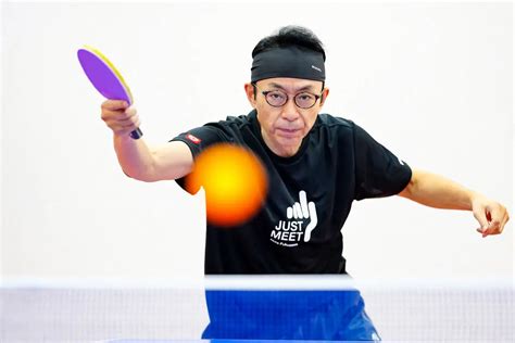 新卓球に夢中の福澤朗（撮影・会津 智海） スポニチ Sponichi Annex 芸能