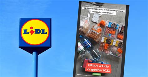 Co można kupić w Lidlu za 30 zł Nagranie podbija TikToka Kobieta
