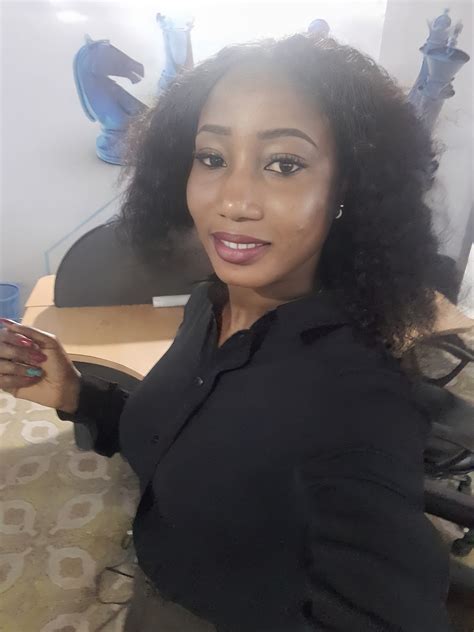 About Maclean Joy Medium