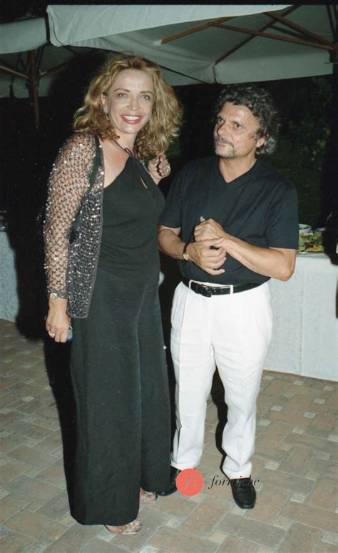 Simona Izzo Ne Fa 70 Gli Auguri Di Umberto Pizzi