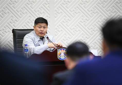 Х Нямбаатар Хот нийтийн аж ахуйн ажилчдын хүүхдүүдийг Германд сургана Nio Mn