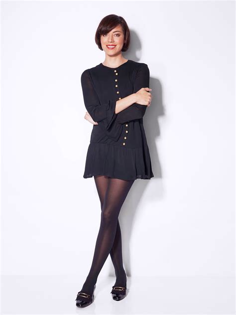 Celebrity Legs And Feet In Tights Aubrey Plaza`s Legs And Feet In Tights 5