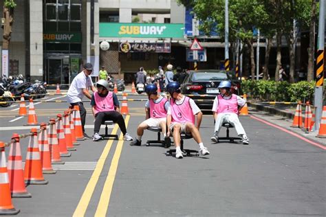 壢警青春專案宣導嗨翻銀河廣場 多元活動趣味十足