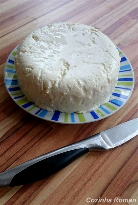 Queijo Caseiro Feito Com Coalho Cozinha Roman