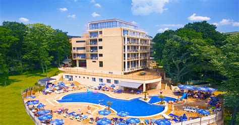 Великден в Златни Пясъци 3 Нощувки на човек на База All Inclusive