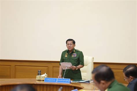 Khit Thit Media စစ်ဦးစီးချုပ် မင်းအောင်လှိုင်က Facebook