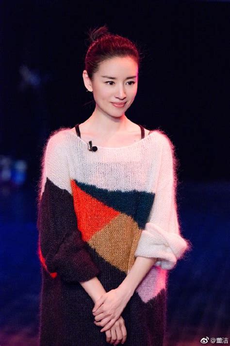 富察皇后好辣！「黑絲襪正面開深v」 飆舞大秀性感美腿 娛樂星聞 三立新聞網 Setncom