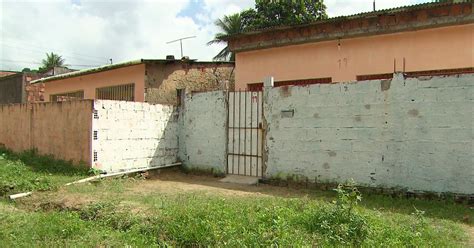 G1 Mulher é Assassinada Com Tiros E Facadas Na Frente Dos Filhos