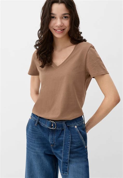 Qs Mit V Ausschnitt T Shirt Basic Karamellhellbraun Zalandode