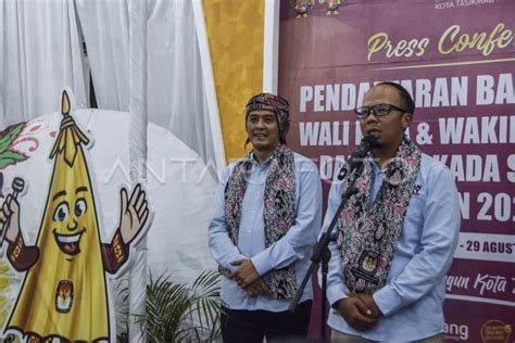 Pendaftaran Bakal Calon Wali Kota Tasikmalaya ANTARA Foto
