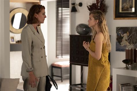 Margarida Corceiro E Joana Brandão Protagonizam Cena De Sexo No