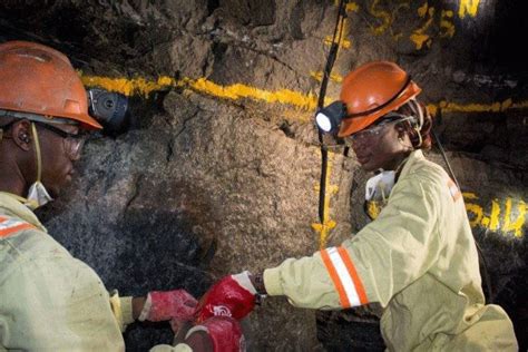 Gwanda Mine Suspends 3 Workers Zimbabwe Situation