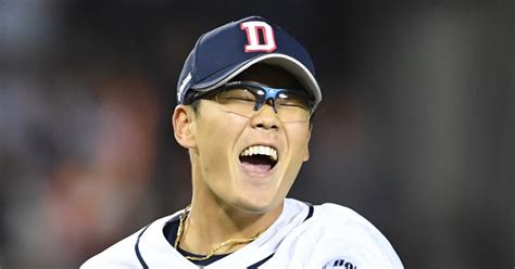 포토 포효하는 두산 이병헌