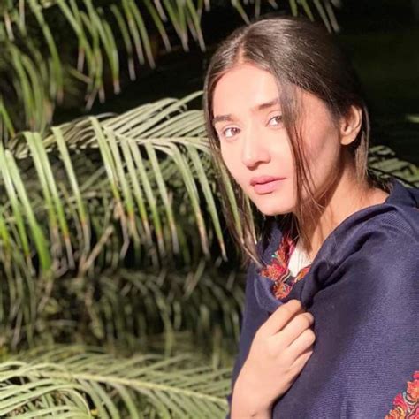 Pin By Eva On Pakistani Dresses Girl Body Beautiful Girls Pakistani Dresses