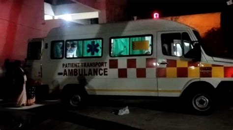 Sangli Accident News सांगलीत भरधाव ट्रकची St बसला धडक 22 People