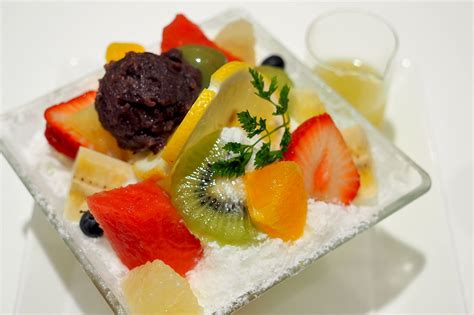 タカノフルーツパーラーのパフェとかき氷。果物好きにはたまらない内容！