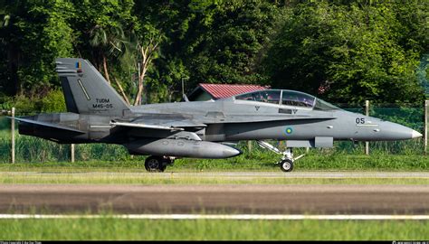 M45 05 Royal Malaysian Air Force Mcdonnell Douglas Fa 18d Hornet Photo