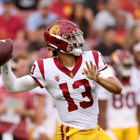 USC Football Debuts New Uniforms Pro Sports Fans