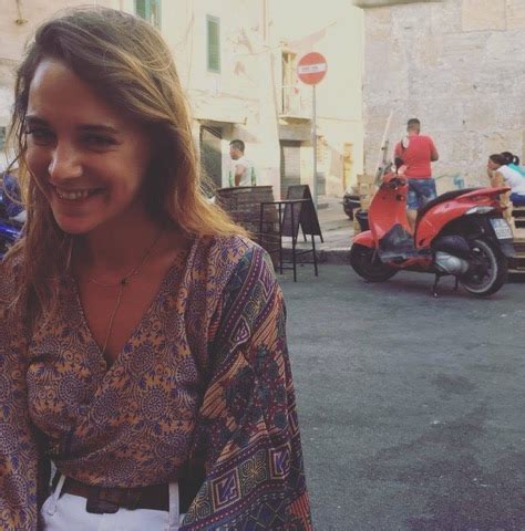 Wals Angelica Holidays Oo